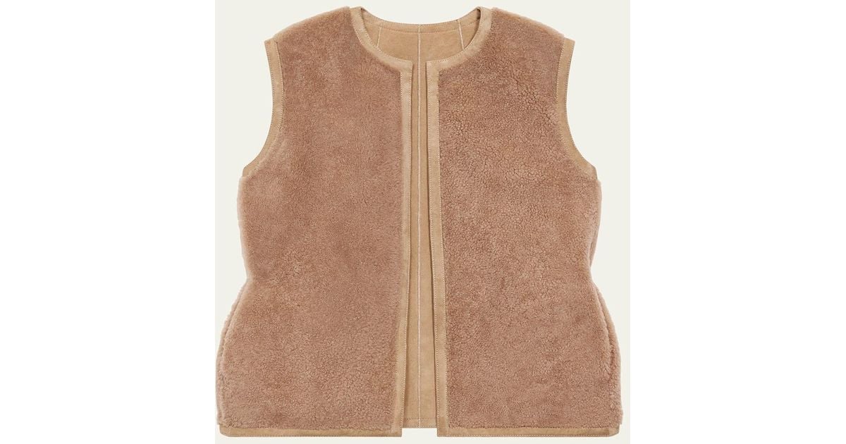 Theory Clean Shearling Vest in Natural | Lyst