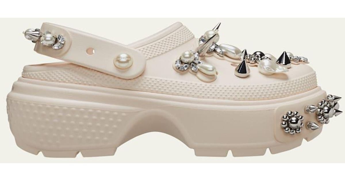 Simone Rocha x Crocs X Crocs Embellished Stomp Clogs in Natural | Lyst