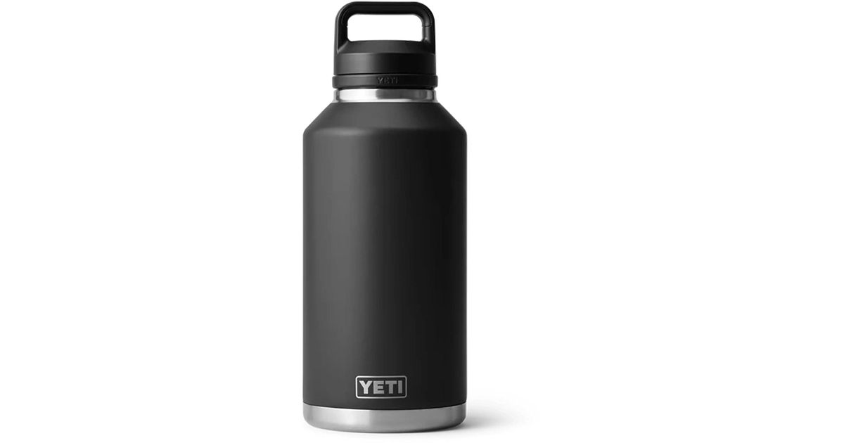 Yeti Rambler 64 Oz Bottle in Black | Lyst