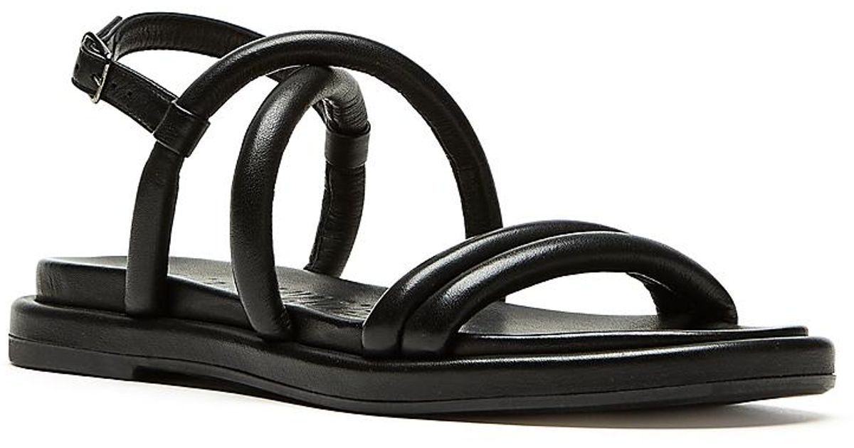 La Canadienne Alias Sandals in Black | Lyst