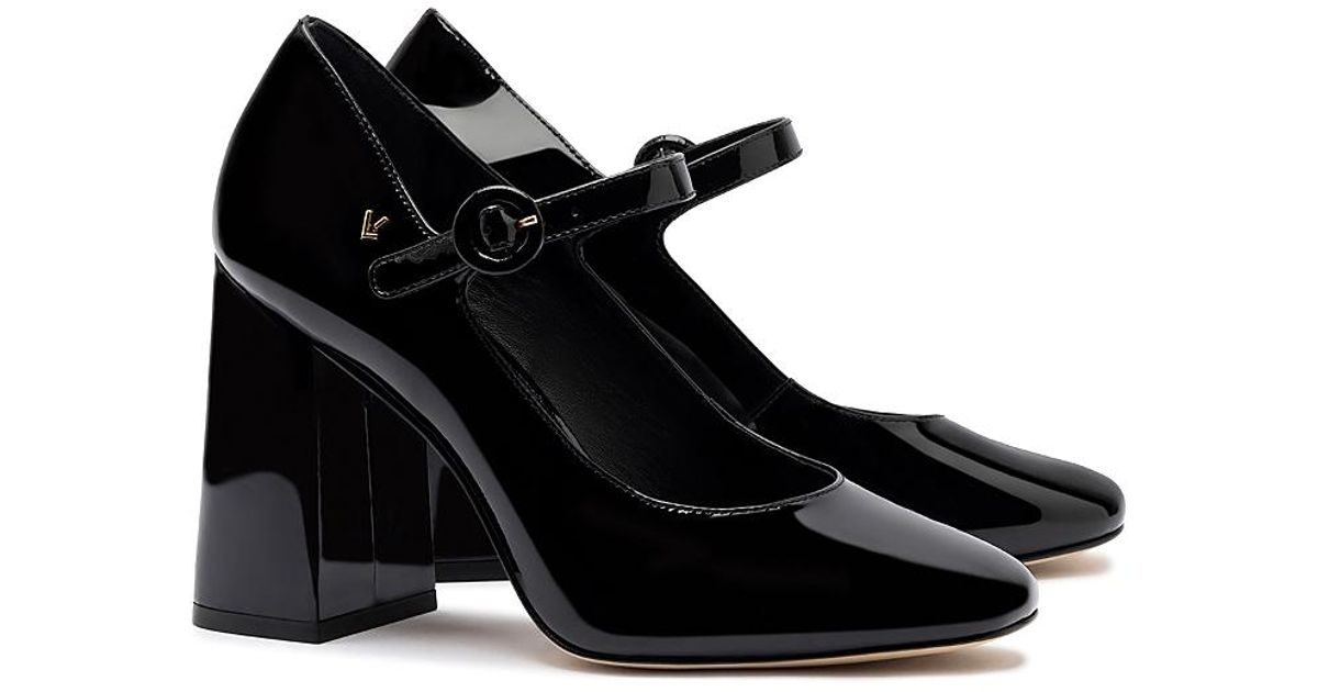 Larroude Blair Pumps in Black | Lyst UK
