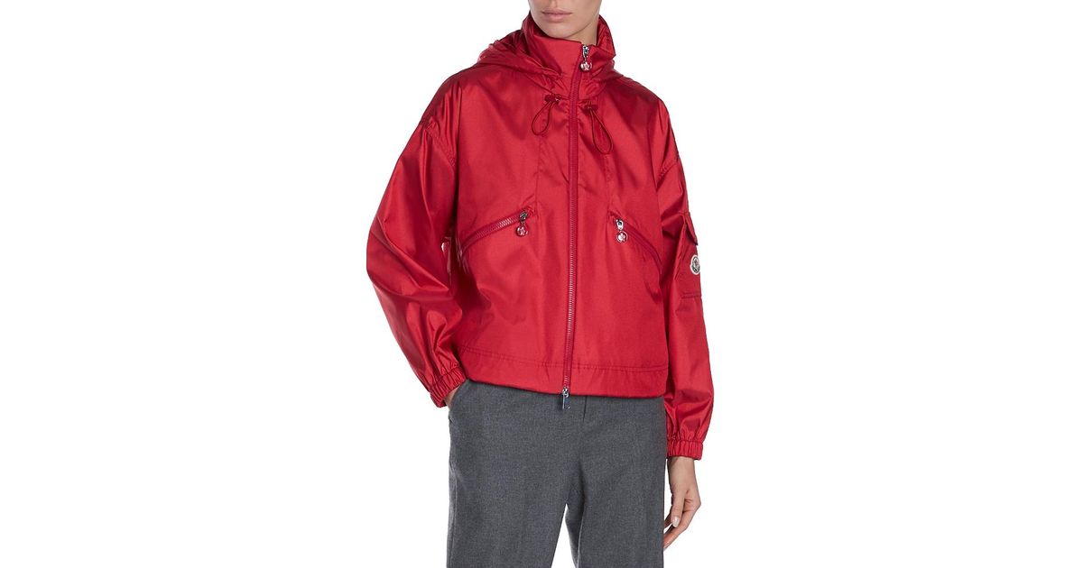 Moncler Hemar Concealed Hood Short Parka Jacket in Red | Lyst