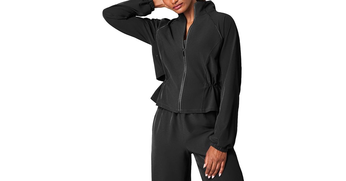Spanx On The Move Cinch Back Jacket in Black | Lyst