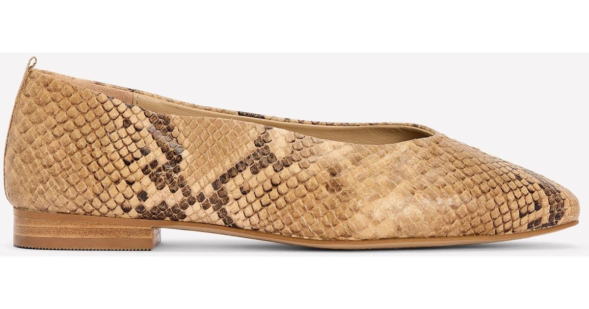 Boden High Cut Stitch Detail Flats in Natural | Lyst UK
