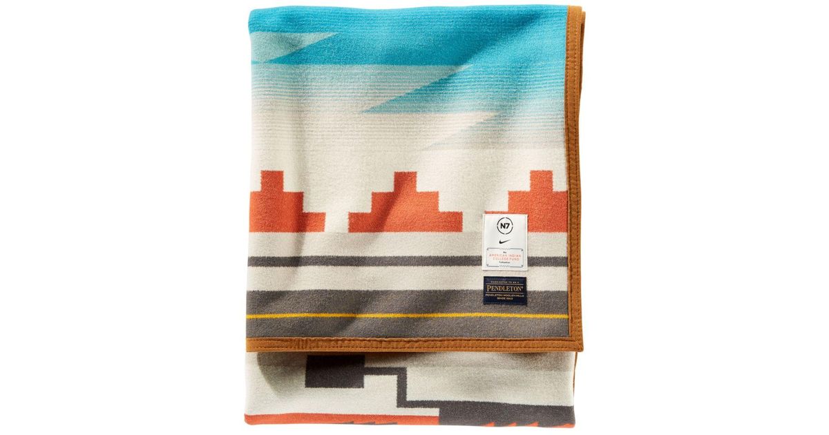 Pendleton X Nike N7 Seven Generations Blanket in Blue | Lyst
