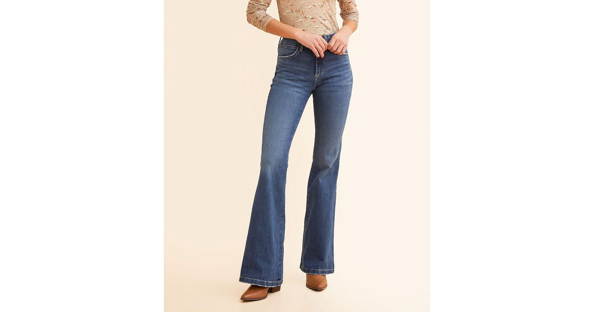 Wrangler High Rise Flare Stretch Jean in Blue | Lyst