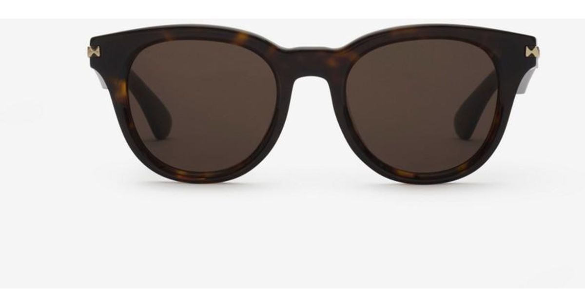 Burberry Logo Bar Round Sunglasses in Black | Lyst