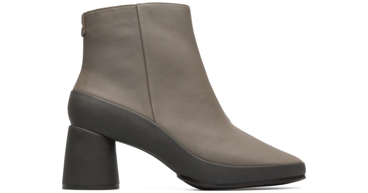 Upright Camper en coloris Gris | Lyst