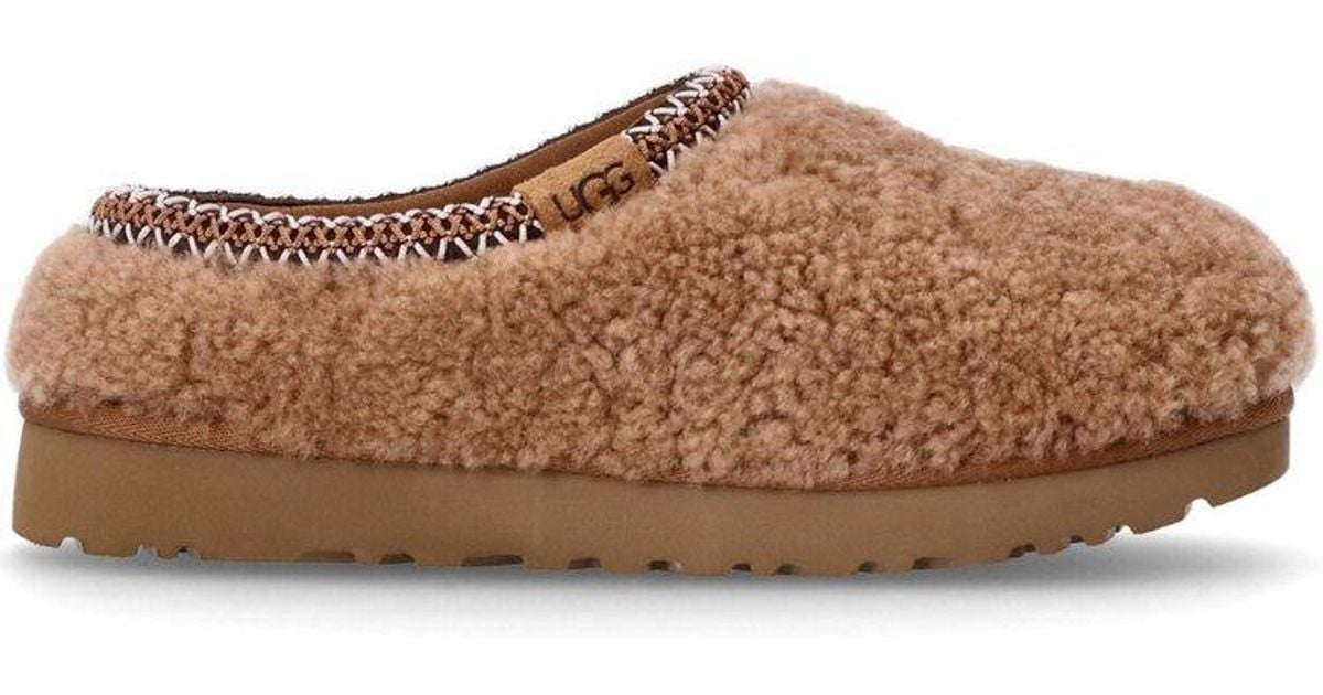UGG Tasman Maxi Curly Slippers in Brown | Lyst
