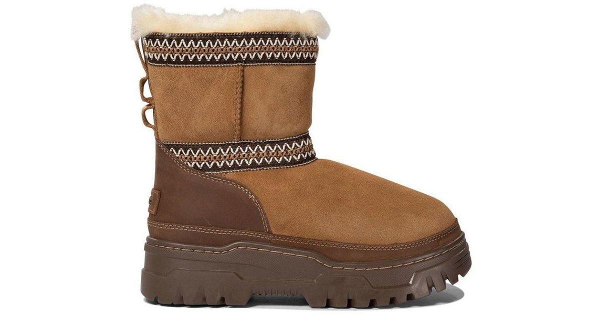 UGG Classic Mini Trailgazer Boots in Brown | Lyst