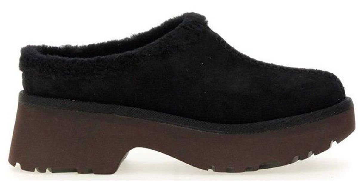 UGG New Heights Cozy Clogs in Black | Lyst