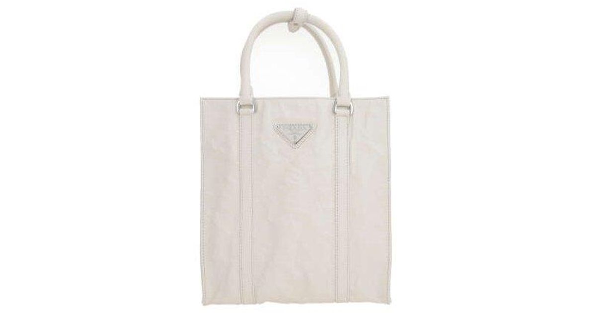Prada Logo-Plaque Handbag in White | Lyst