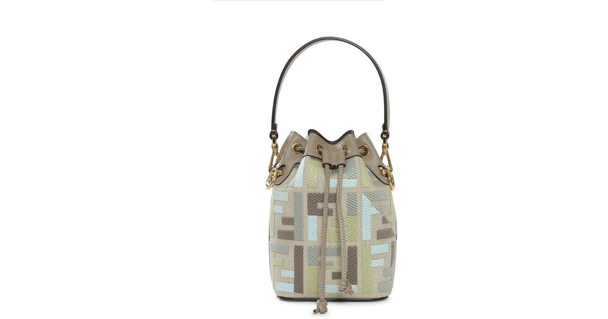 Fendi Mon Tresor Drawstring Bucket Bag in White | Lyst