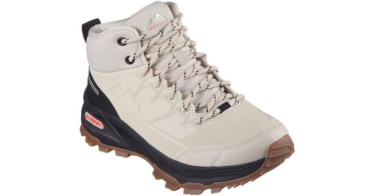 Skechers Max Protect Legacy Weekend Getaway Boots in Metallic | Lyst UK