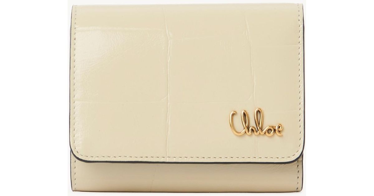 Chloé Small Iconic Tri-Fold in Natural | Lyst UK