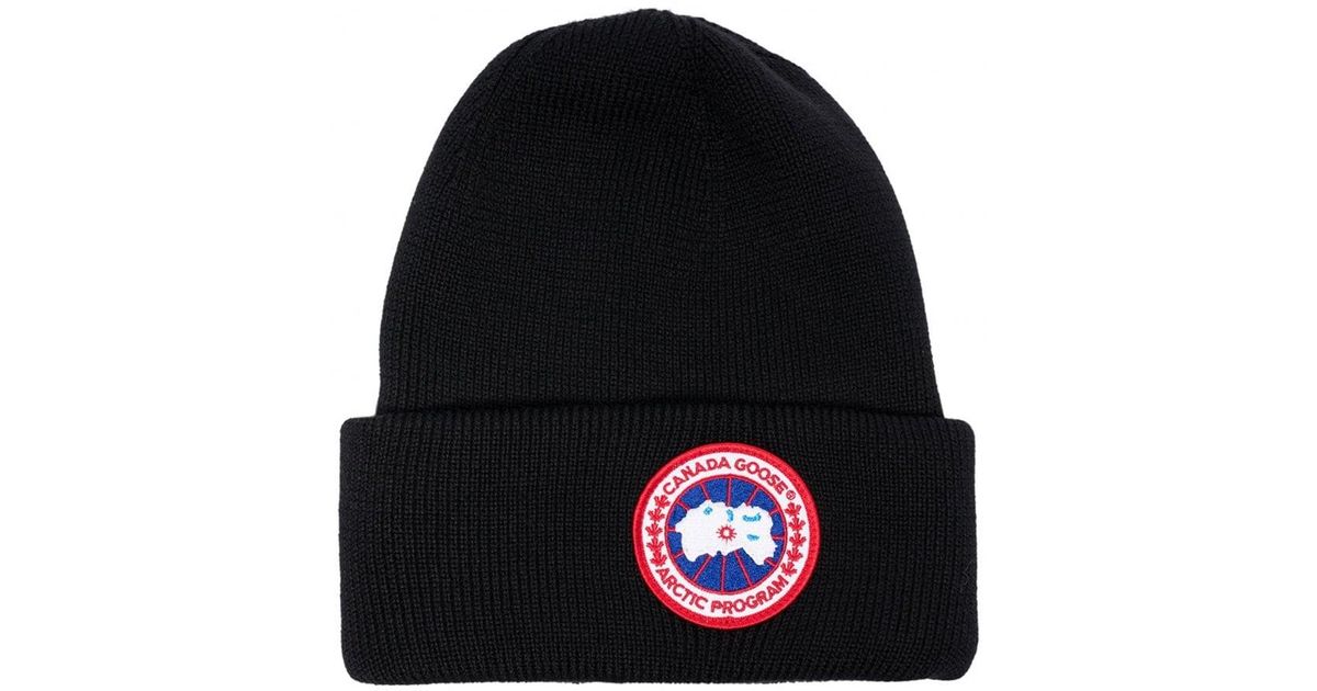 Canada Goose Arctic Touque Hat in Black | Lyst UK
