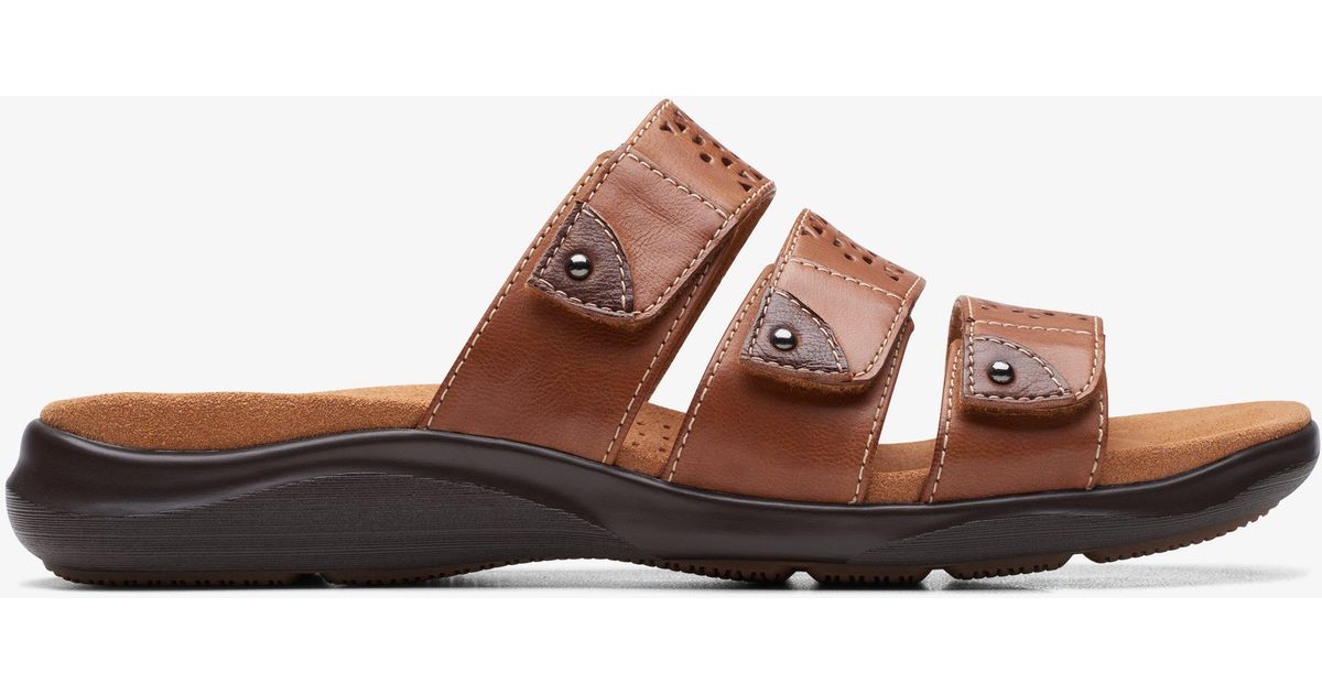 Clarks Kitly Walk Standard Fit in Brown | Lyst UK