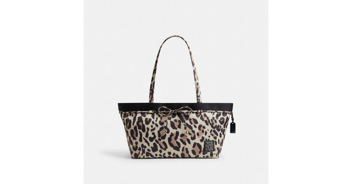 COACH Topia Loop Bow Tote Bag With Leopard Print in Black | Lyst
