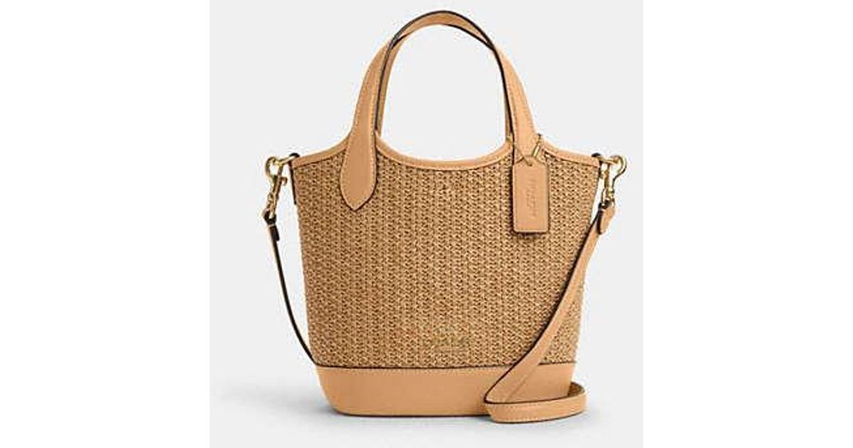 COACH Hanna Bucket Bag in Black | Lyst