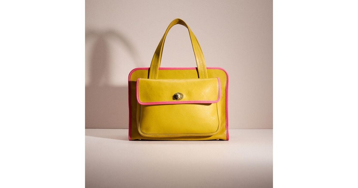 COACH Vintage Cashin Carry Large Safari Tote in Yellow | Lyst