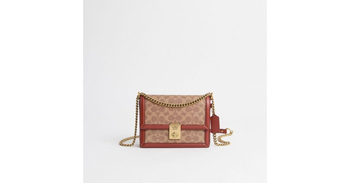 COACH Restored Hutton Shoulder Bag In Signature Canvas in Pink | Lyst