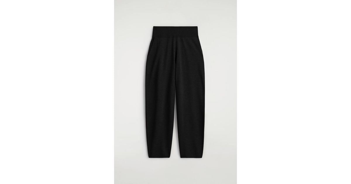 COS Merino Wool Barrel-Leg Pants in Black | Lyst UK