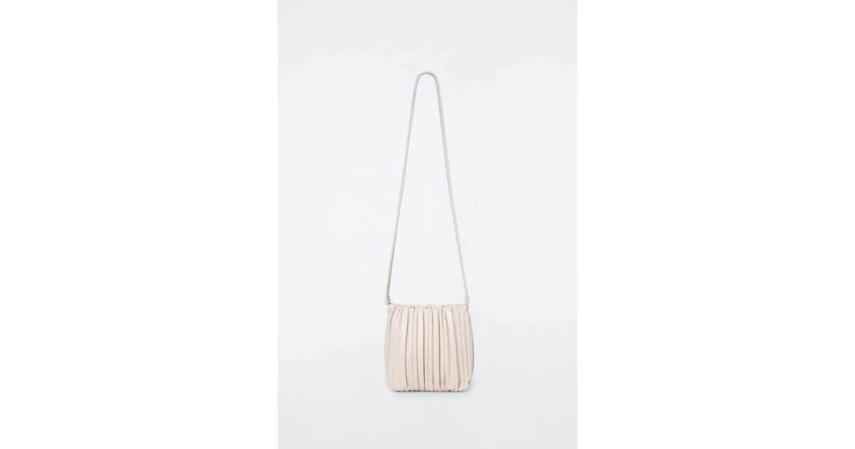 COS Scallop Crossbody - Leather in White | Lyst UK