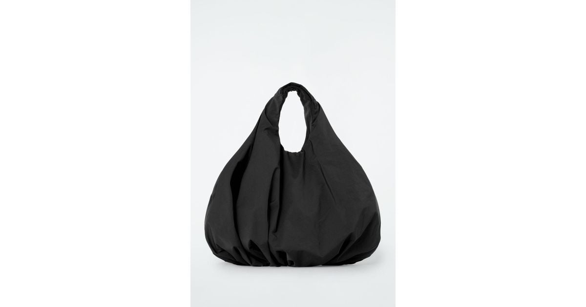 COS Cloud Mini Tote Bag in Black | Lyst