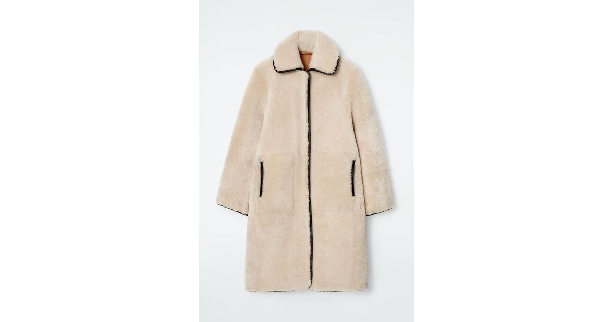 COS Leather-trimmed Shearling Coat in Natural | Lyst UK