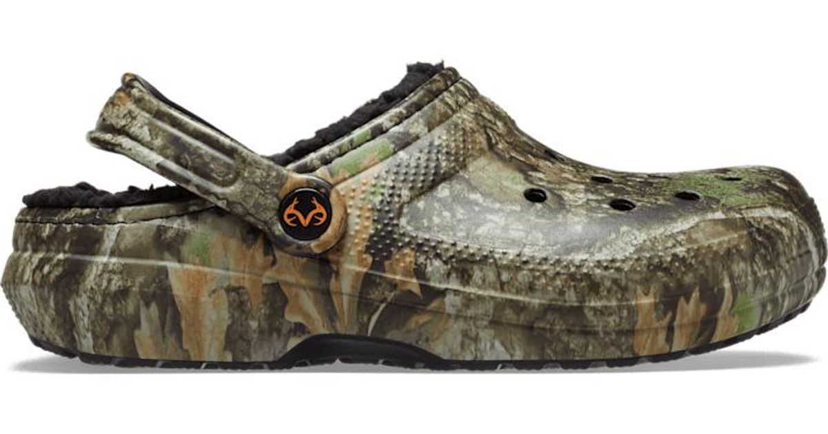 Crocs™ Realtree Apx Lined Classic Clog in Black | Lyst