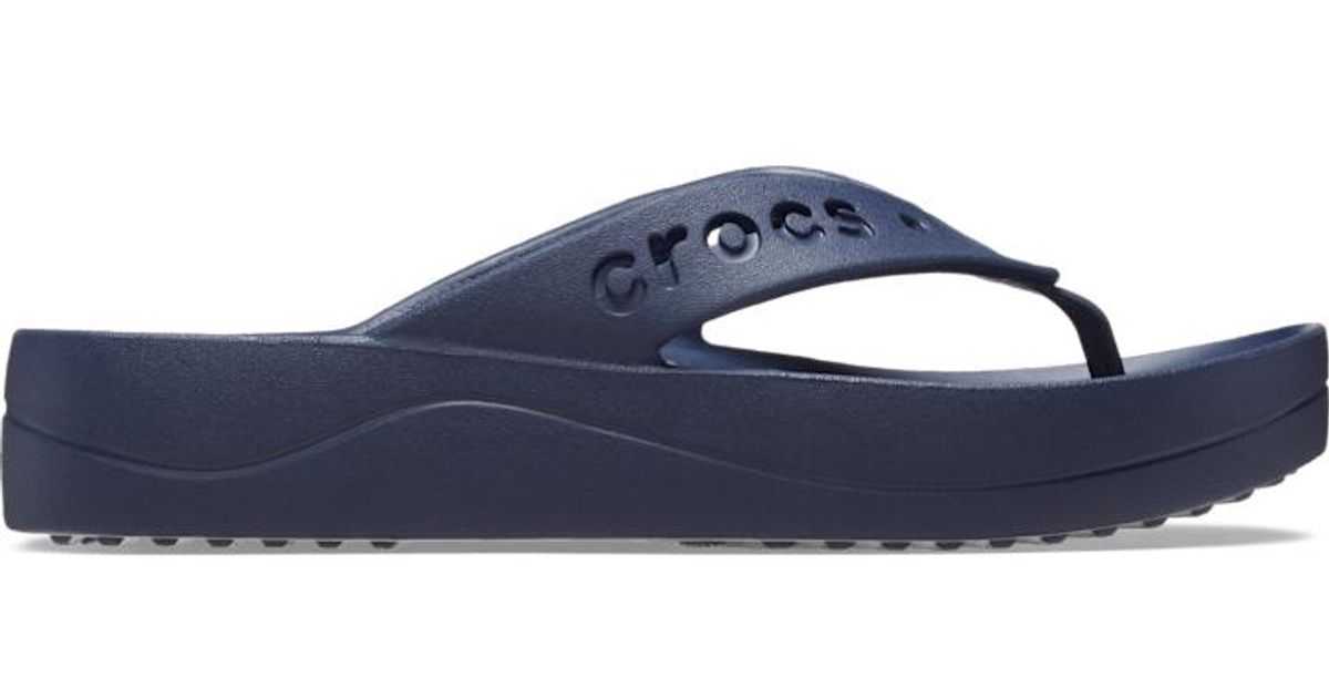 Crocs™ Baya Platform Flip in Blue | Lyst