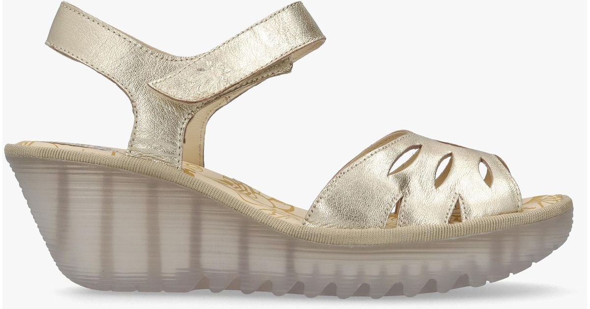 Fly London Yazi Gold Leather Wedge Sandals in White | Lyst
