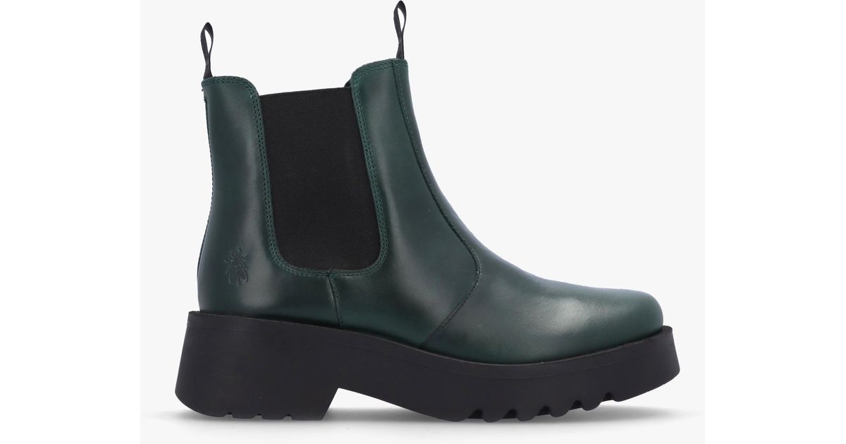 Fly London Medi Petrol Leather Chunky Chelsea Boots in Black | Lyst