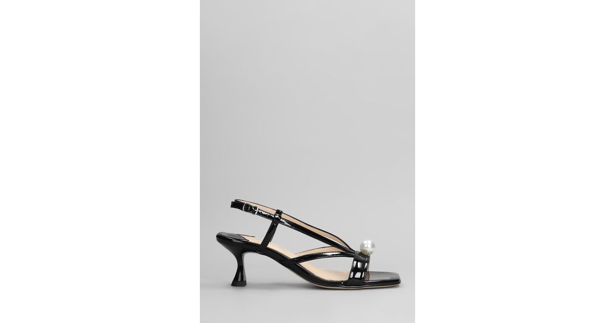 Anna F. Sandals In Black Patent Leather in Gray | Lyst