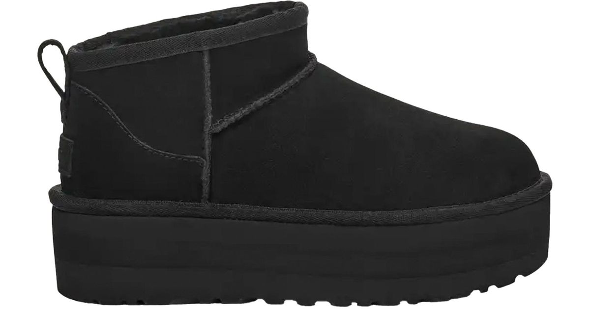 UGG Classic Ultra Mini Ankle Boot With Plateau in Black | Lyst