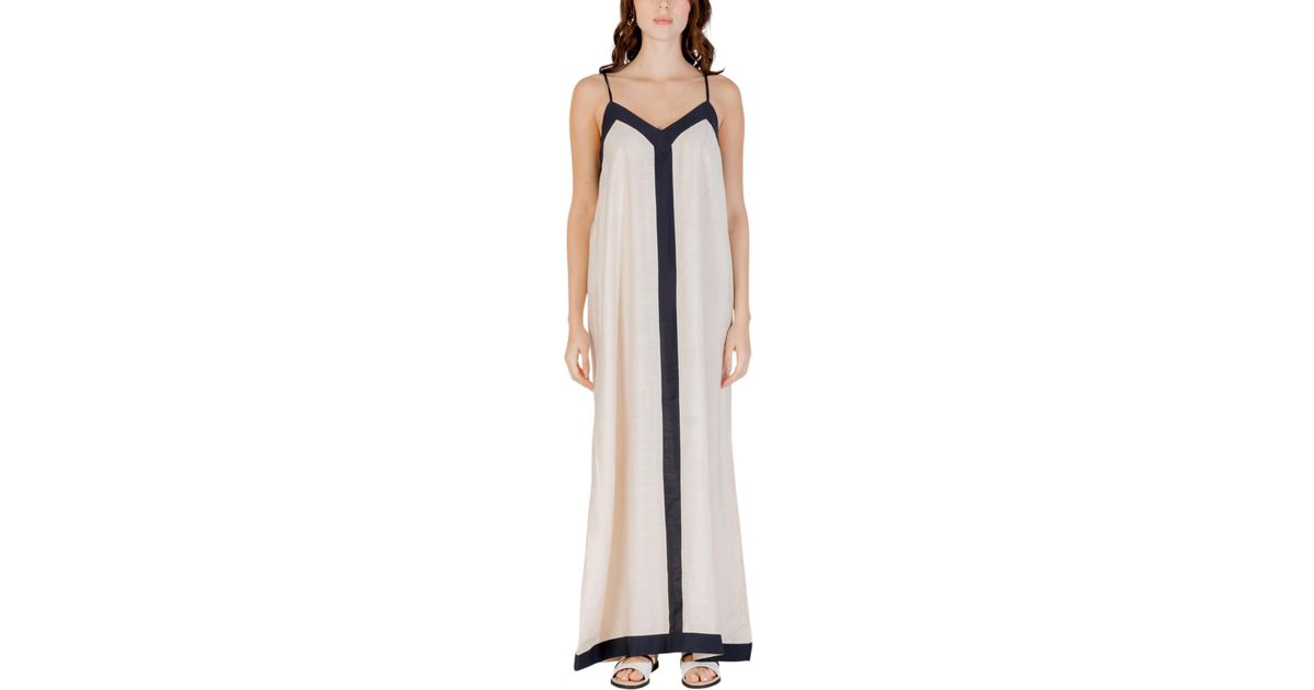 Vero Moda Maxi Dress Contrast Trim in White | Lyst UK