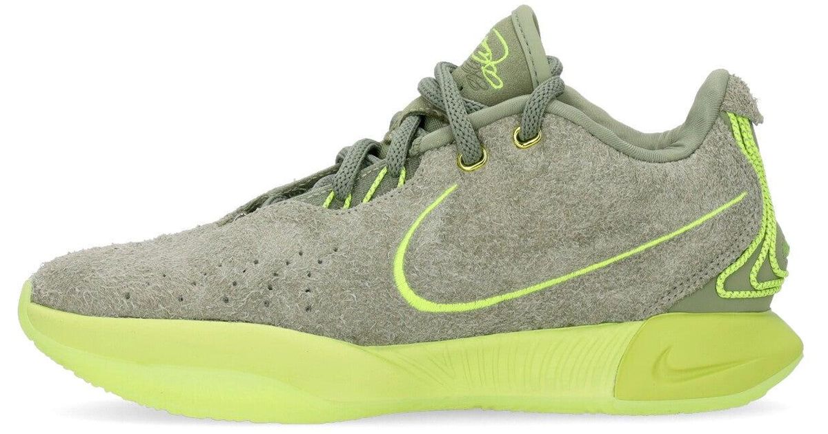 Nike Lebron Xxi Basketball Shoe Oil/Volt/Volt in Green for Men | Lyst
