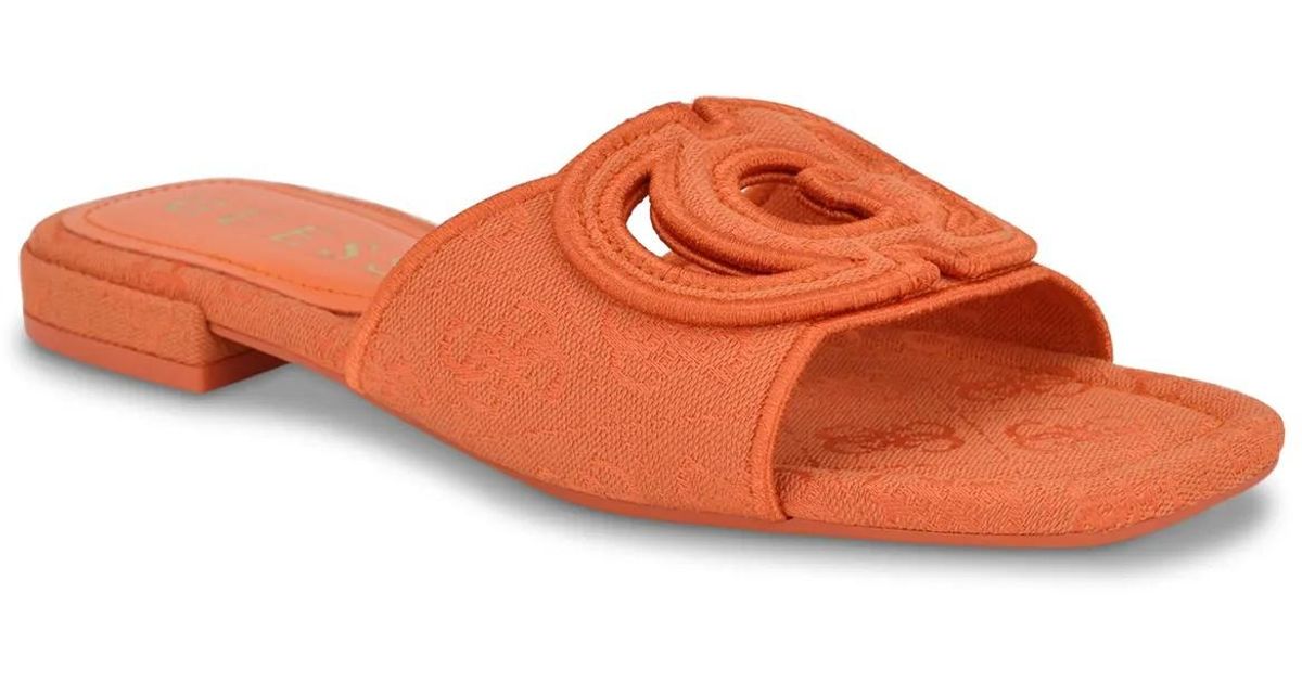 Guess Tarishae Sandal in Red | Lyst