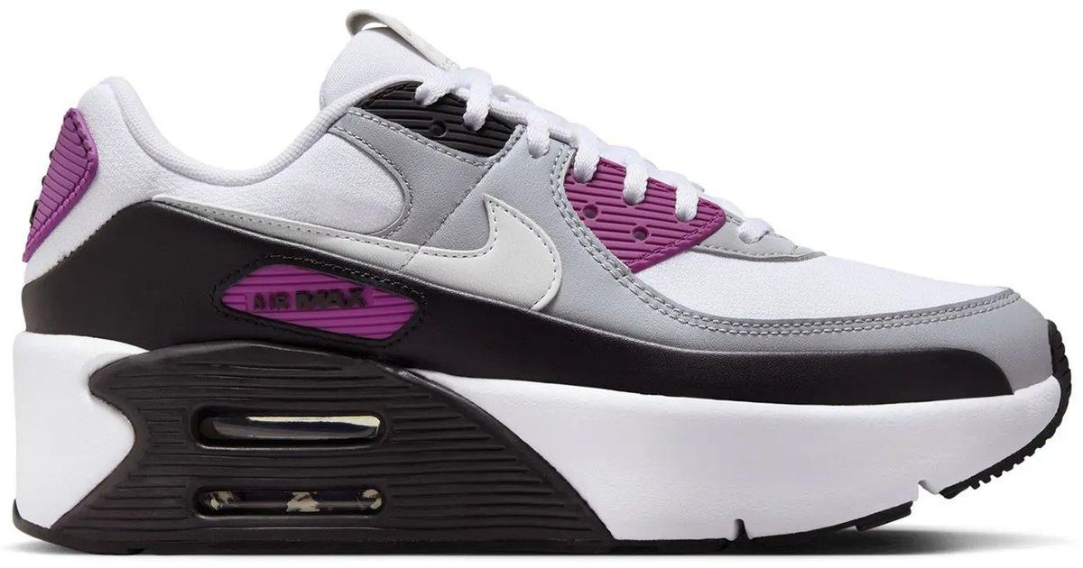 Nike Air Max 90 Lv8 Platform Sneaker in Black | Lyst