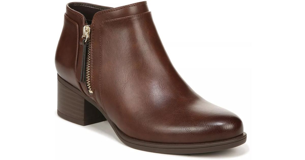 Naturalizer Wide Width Karol Bootie in Brown | Lyst