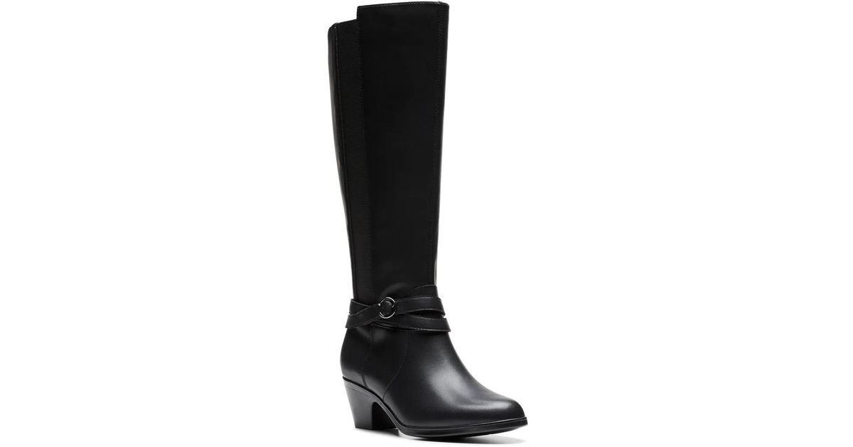 Clarks Emily Dream Boot in Black | Lyst