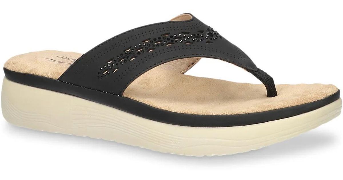 Easy Street Sonny Platform Flip Flop in Black | Lyst