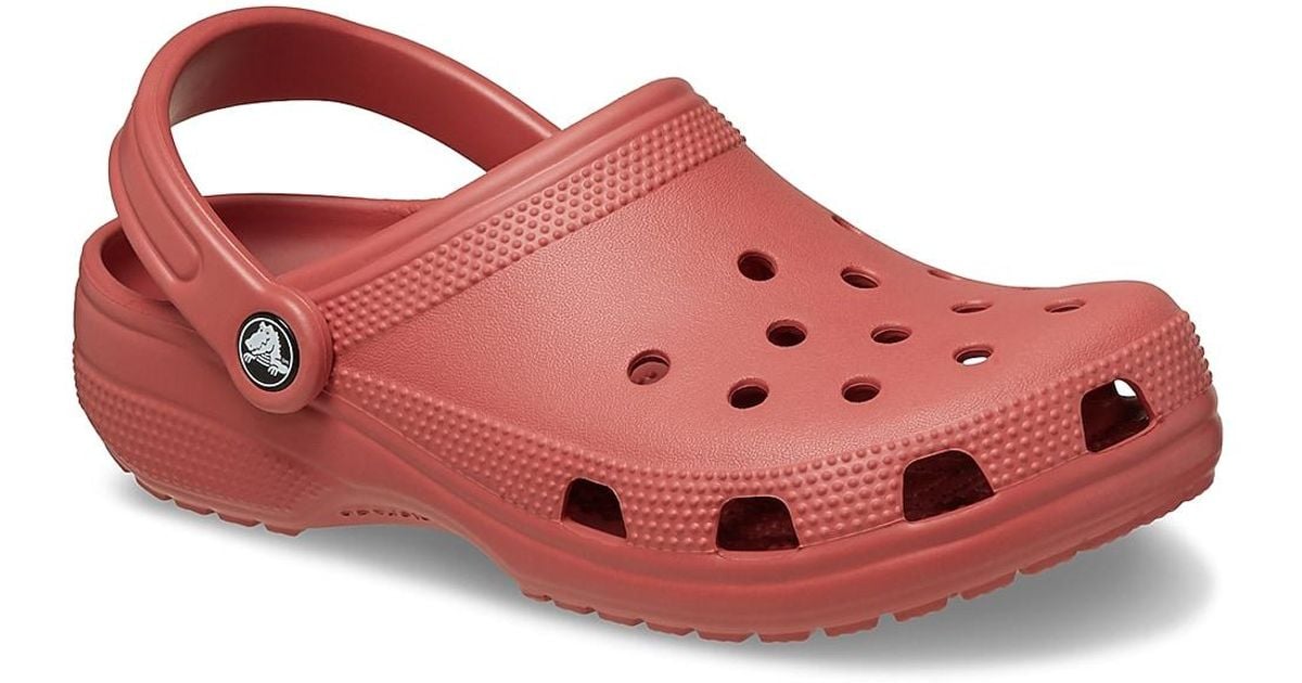 Crocs™ Classic Clog in Red | Lyst