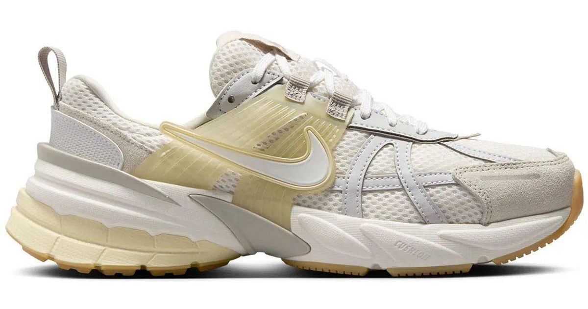 Nike V2K Run Sneaker in White | Lyst