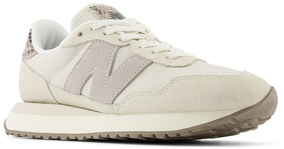 New Balance 237 Sneaker in White | Lyst