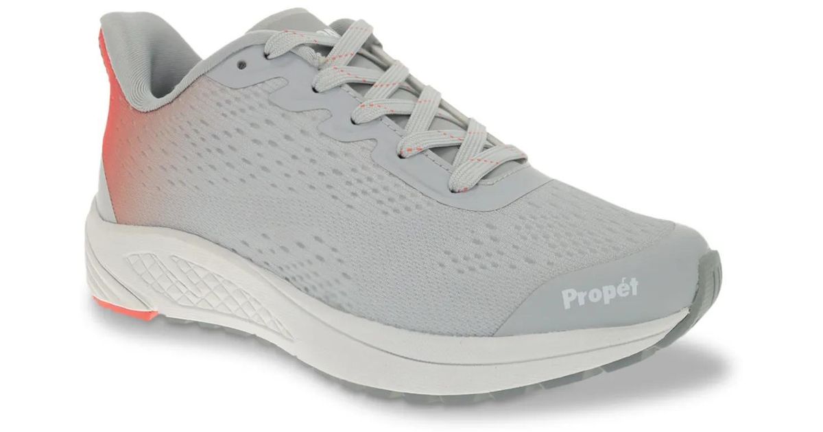 Propet One Evolve Sneaker in Black | Lyst