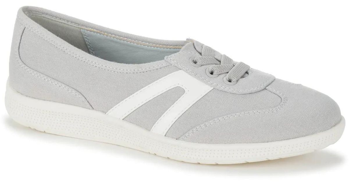 BareTraps Vannie Slipon Sneaker in White | Lyst