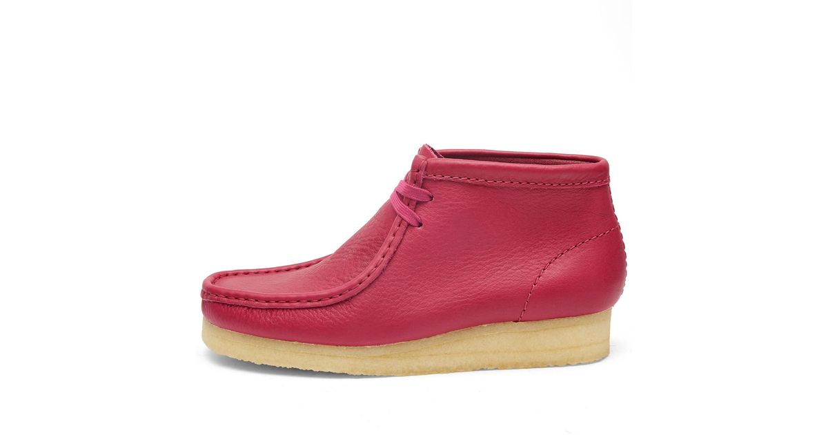 Clarks Wallabee Leather Boots in Red | Lyst