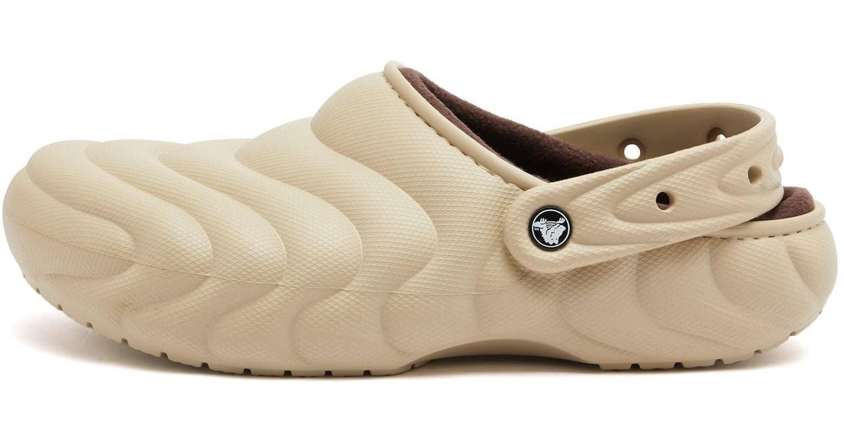 Crocs™ Classic Lined Overpuff Clog in Natural | Lyst