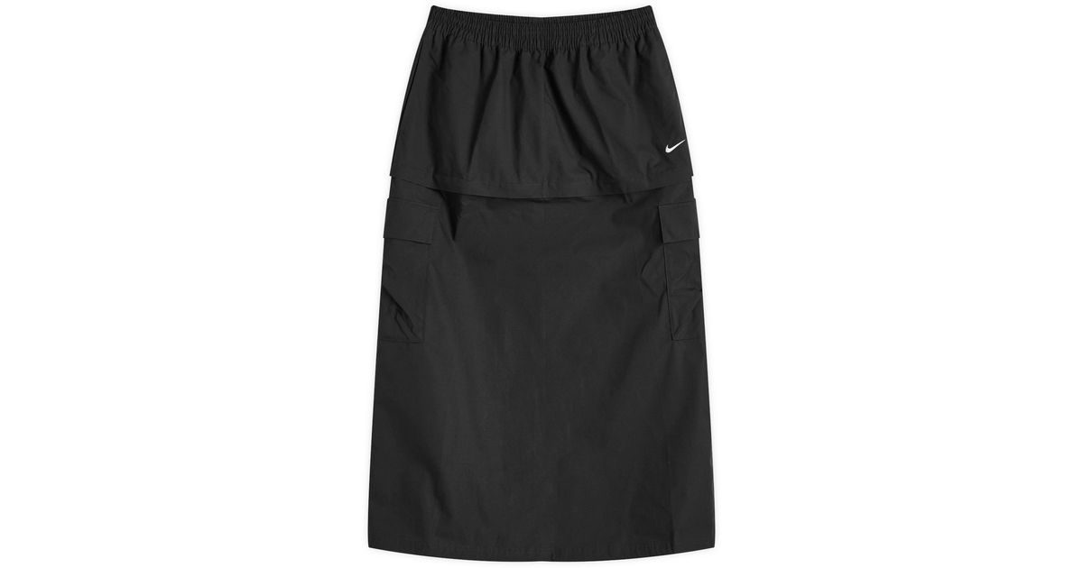 Nike Essential Mid-Rise Woven Cargo Midi Skirt in Black | Lyst